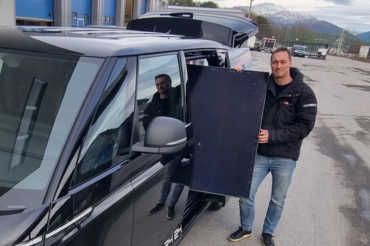 Montere solcelleanlegg | Vi har lang erfaring | EL 24